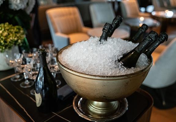 Rooms & Suites | The Global Ambassador | World Class Hotel - Phoenix, AZ